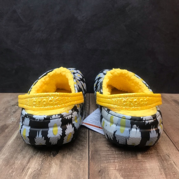 CROCS | Shoes | Crocs Classic Lined Vacay Vibes Clog | Poshmark